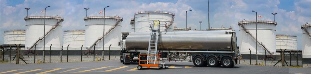 Mobile Ladders & Access Platforms - SafeRack